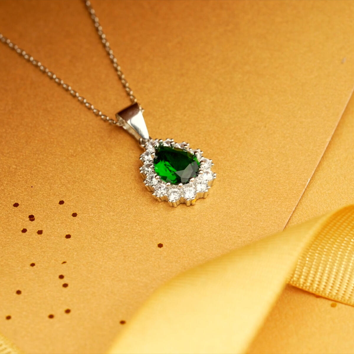 Emerald Necklaces Cashback Rebate Rebatekey
